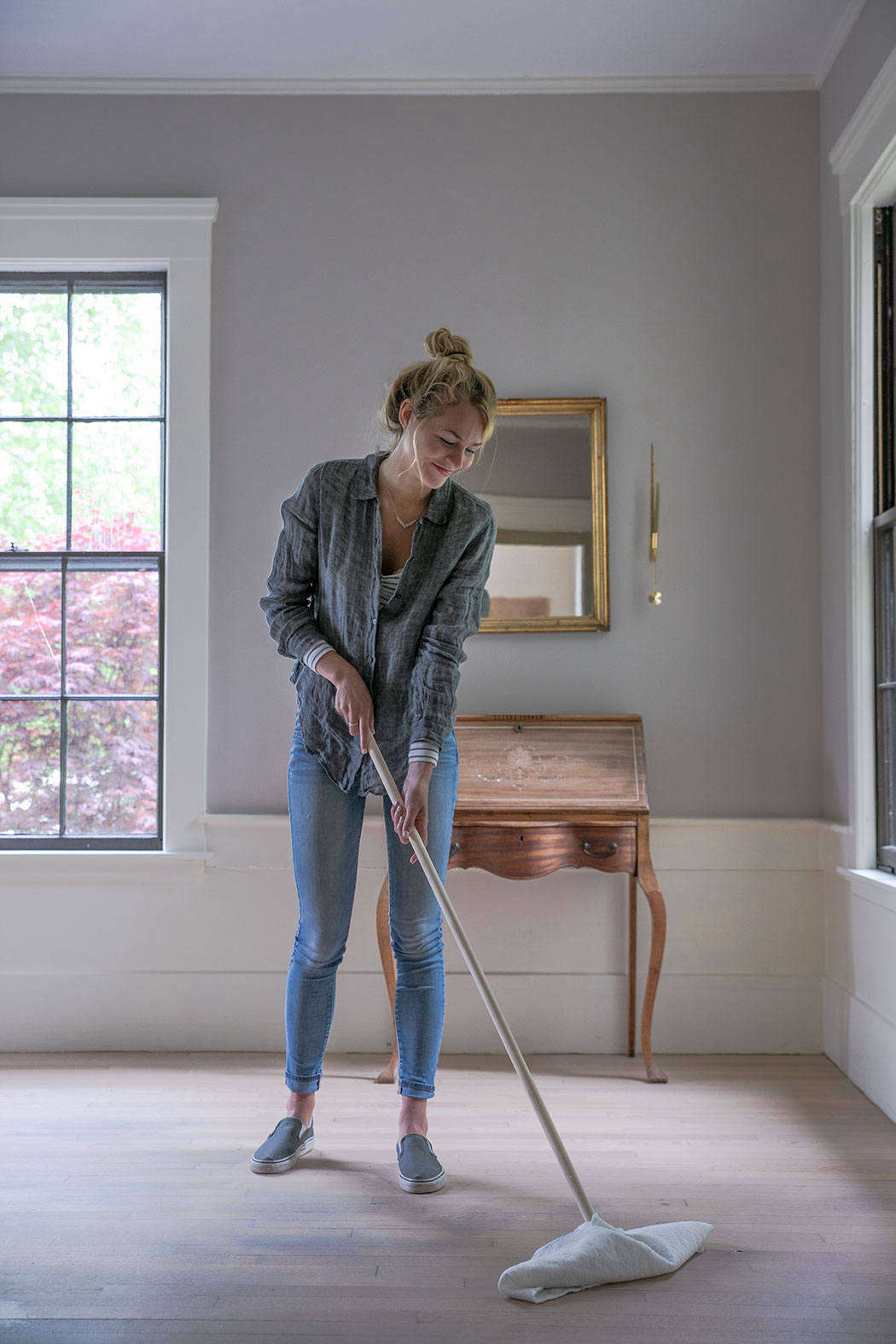 How to Use a Swiffer: A Complete Guide for Easy Cleaning. - My Heart ...